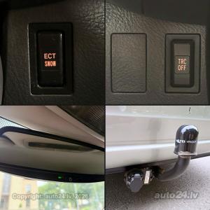 Серый Тойота Авенсис 2006 в Таллин, объемом двигателя 2.00 л и пробегом 299 тыс. км за 3499 €, фото 17 на AUTOMOTO.COM.LV