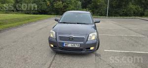 Pelēks Toyota Avensis 2006 Dobele, ar dzinēja tilpumu 2.00 L un nobraukumu 330 tūkst. km par 1995 €, foto  vietnē AUTOMOTO.COM.LV
