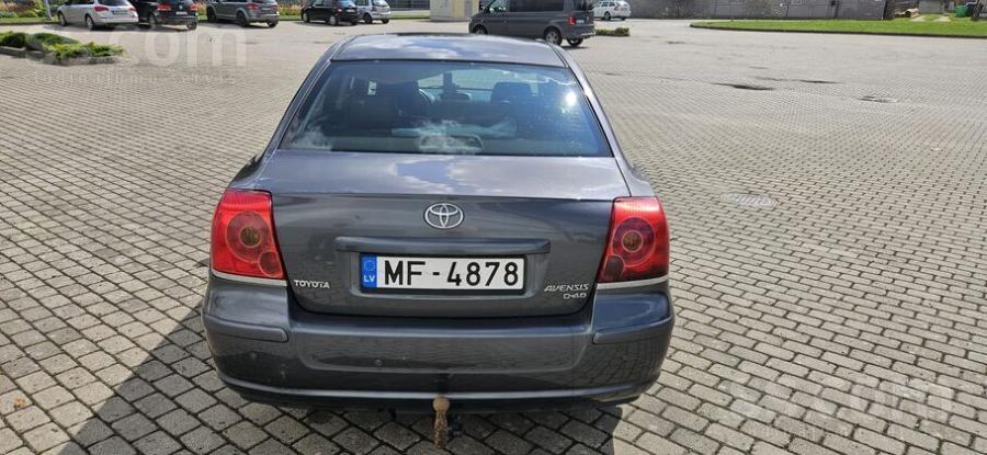 Серый Тойота Авенсис 2006 в Добеле, объемом двигателя 2.00 л и пробегом 330 тыс. км за 1725 €, фото 6 на AUTOMOTO.COM.LV