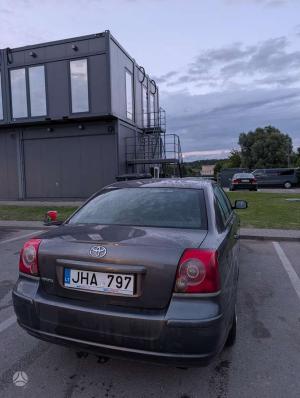 Серый Тойота Авенсис 2006 в Вильнюс, объемом двигателя 2.23 л и пробегом 412 тыс. км за 890 €, фото 6 на AUTOMOTO.COM.LV