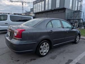 Серый Тойота Авенсис 2006 в Вильнюс, объемом двигателя 2.23 л и пробегом 412 тыс. км за 890 €, фото 7 на AUTOMOTO.COM.LV