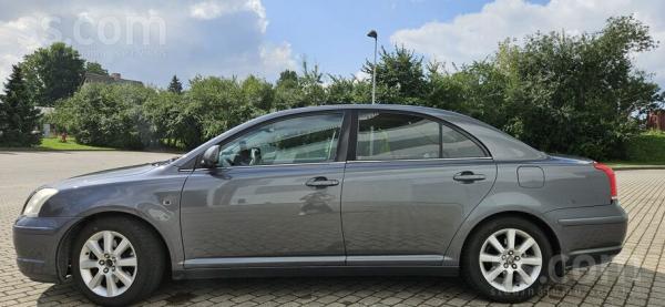 Pelēks Toyota Avensis 2006 Dobele, ar dzinēja tilpumu 2.00 L un nobraukumu 330 tūkst. km par 1400 €, foto 6 vietnē AUTOMOTO.COM.LV
