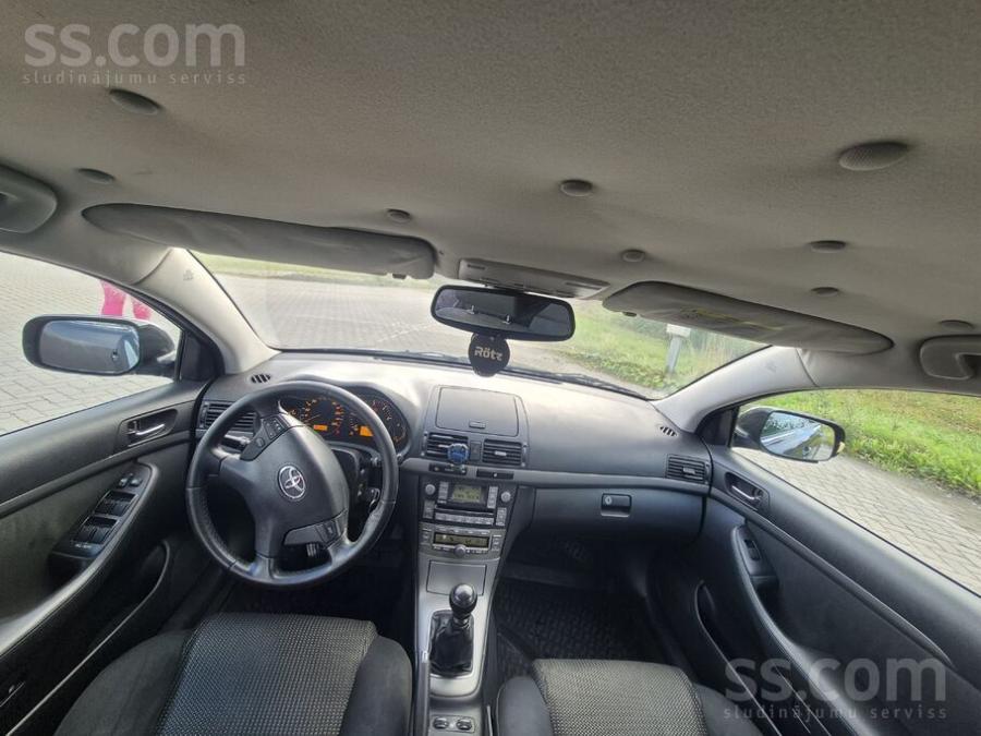 Pelēks Toyota Avensis 2006 Jēkabpils, ar dzinēja tilpumu 2.20 L un nobraukumu 336 tūkst. km par 1800 €, foto 5 vietnē AUTOMOTO.COM.LV