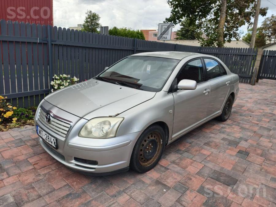 Pelēks Toyota Avensis 2006 Tukums, ar dzinēja tilpumu 2.00 L un nobraukumu 365 tūkst. km par 450 €, foto 1 vietnē AUTOMOTO.COM.LV