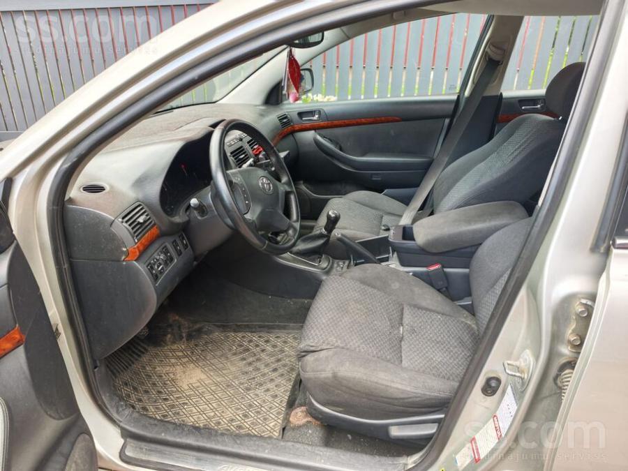Pelēks Toyota Avensis 2006 Tukums, ar dzinēja tilpumu 2.00 L un nobraukumu 365 tūkst. km par 450 €, foto 4 vietnē AUTOMOTO.COM.LV