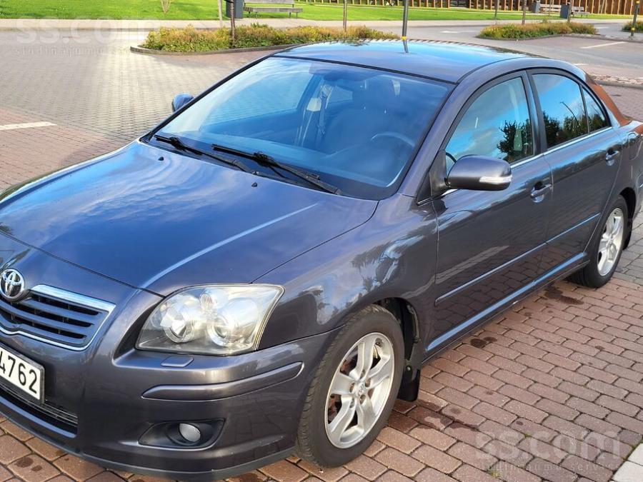Grey Toyota Avensis 2006 in Ventspils, with an engine capacity of 2.20 L and mileage of 335 thousand km for 2200 €, photo 1 on AUTOMOTO.COM.LV