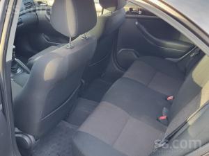 Grey Toyota Avensis 2006 in Ventspils, with an engine capacity of 2.20 L and mileage of 335 thousand km for 2200 €, photo 6 on AUTOMOTO.COM.LV