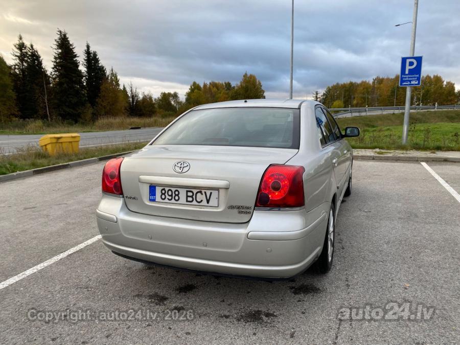 Pelēks Toyota Avensis 2006 Tallina, ar dzinēja tilpumu 2.20 L un nobraukumu 392 tūkst. km par 1300 €, foto 5 vietnē AUTOMOTO.COM.LV