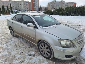 Grey Toyota Avensis 2007 in Siauliai, with an engine capacity of 2.20 L and mileage of 350 thousand km for 1550 €, photo  on AUTOMOTO.COM.LV