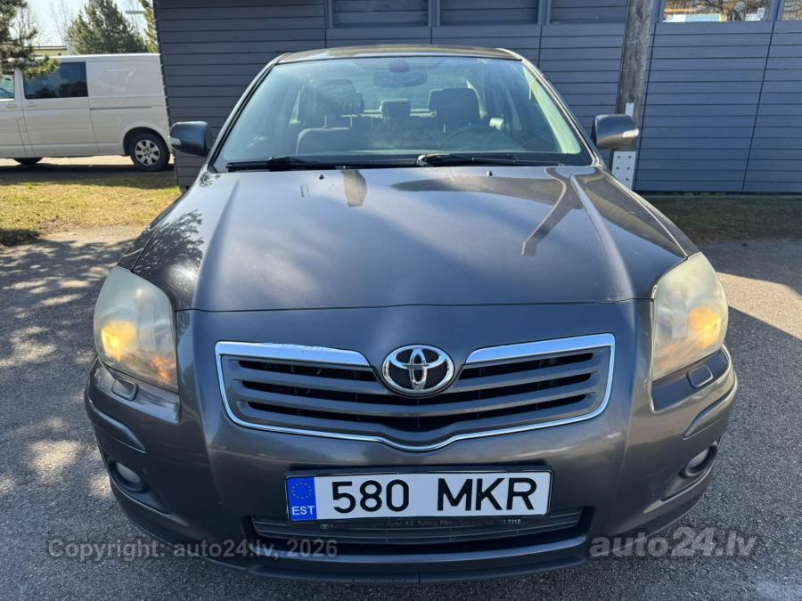 Grey Toyota Avensis 2007 in Tallinn, with an engine capacity of 2.00 L and mileage of 470 thousand km for 1695 €, photo 3 on AUTOMOTO.COM.LV