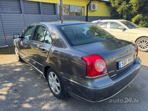 Pelēks Toyota Avensis 2007 Tallina, ar dzinēja tilpumu 2.00 L un nobraukumu 470 tūkst. km par 1695 €, foto 6 vietnē AUTOMOTO.COM.LV