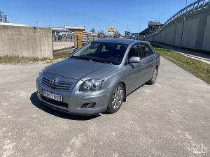 Grey Toyota Avensis 2007 in Klaipeda, with an engine capacity of 2.00 L and mileage of 166 thousand km for 2850 €, photo 3 on AUTOMOTO.COM.LV