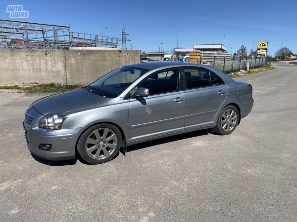 Grey Toyota Avensis 2007 in Klaipeda, with an engine capacity of 2.00 L and mileage of 166 thousand km for 2850 €, photo 3 on AUTOMOTO.COM.LV