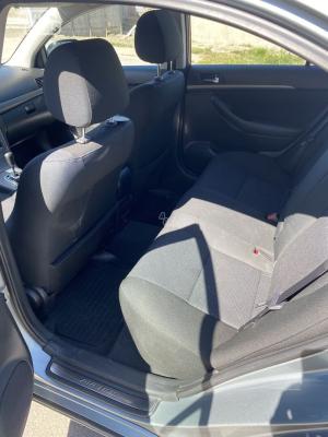 Grey Toyota Avensis 2007 in Klaipeda, with an engine capacity of 2.00 L and mileage of 166 thousand km for 2850 €, photo 18 on AUTOMOTO.COM.LV