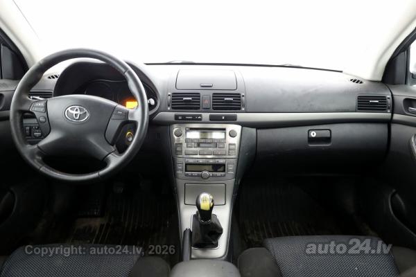 Серый Тойота Авенсис 2007 в Таллин, объемом двигателя 1.80 л и пробегом 319 тыс. км за 999 €, фото 5 на AUTOMOTO.COM.LV
