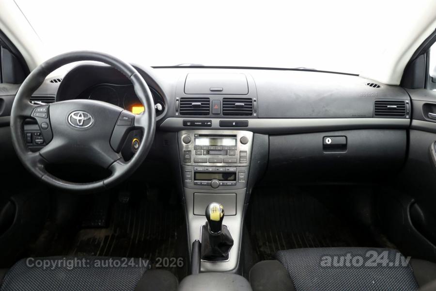 Серый Тойота Авенсис 2007 в Таллин, объемом двигателя 1.80 л и пробегом 319 тыс. км за 999 €, фото 6 на AUTOMOTO.COM.LV