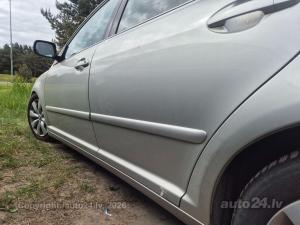 Pelēks Toyota Avensis 2007 Tallina, ar dzinēja tilpumu 2.00 L un nobraukumu 0 tūkst. km par 1499 €, foto 8 vietnē AUTOMOTO.COM.LV