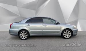 Pelēks Toyota Avensis 2007 Tallina, ar dzinēja tilpumu 2.40 L un nobraukumu 204 tūkst. km par 4590 €, foto 5 vietnē AUTOMOTO.COM.LV
