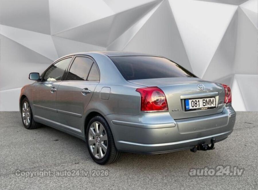Pelēks Toyota Avensis 2007 Tallina, ar dzinēja tilpumu 2.40 L un nobraukumu 204 tūkst. km par 4590 €, foto 7 vietnē AUTOMOTO.COM.LV