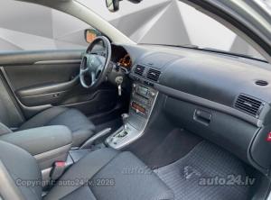 Pelēks Toyota Avensis 2007 Tallina, ar dzinēja tilpumu 2.40 L un nobraukumu 204 tūkst. km par 4590 €, foto 13 vietnē AUTOMOTO.COM.LV