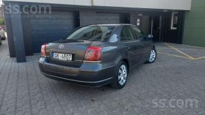 Pelēks Toyota Avensis 2007 Rīga, ar dzinēja tilpumu 2.00 L un nobraukumu 315 tūkst. km par 2550 €, foto 22 vietnē AUTOMOTO.COM.LV