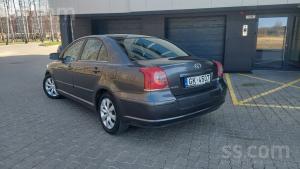 Pelēks Toyota Avensis 2007 Rīga, ar dzinēja tilpumu 2.00 L un nobraukumu 315 tūkst. km par 2550 €, foto 23 vietnē AUTOMOTO.COM.LV