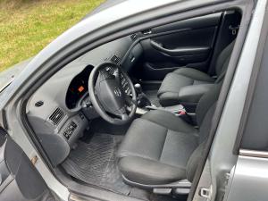Серый Тойота Авенсис 2007 в Вильнюс, объемом двигателя 2.00 л и пробегом 160 тыс. км за 3700 €, фото 9 на AUTOMOTO.COM.LV