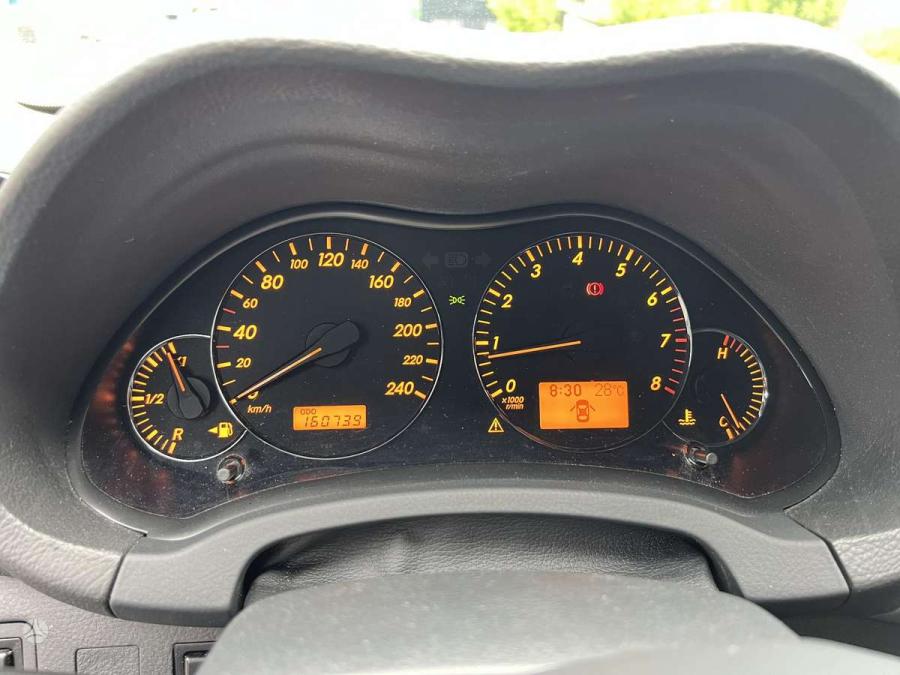 Серый Тойота Авенсис 2007 в Вильнюс, объемом двигателя 2.00 л и пробегом 160 тыс. км за 3700 €, фото 11 на AUTOMOTO.COM.LV