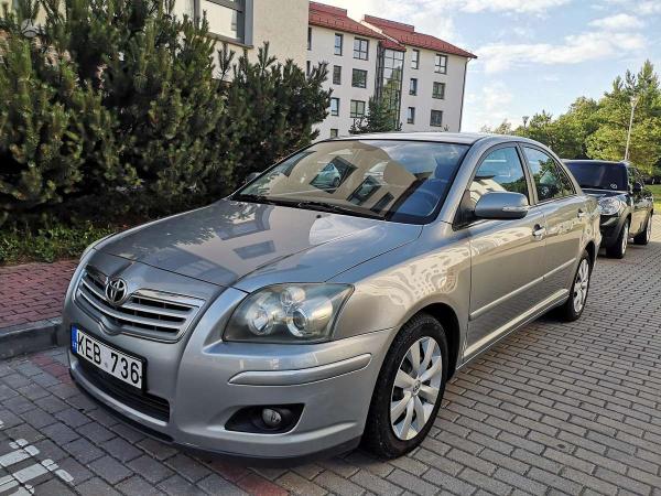 Grey Toyota Avensis 2007 in Klaipeda, with an engine capacity of 2.00 L and mileage of 257 thousand km for 1999 €, photo 1 on AUTOMOTO.COM.LV