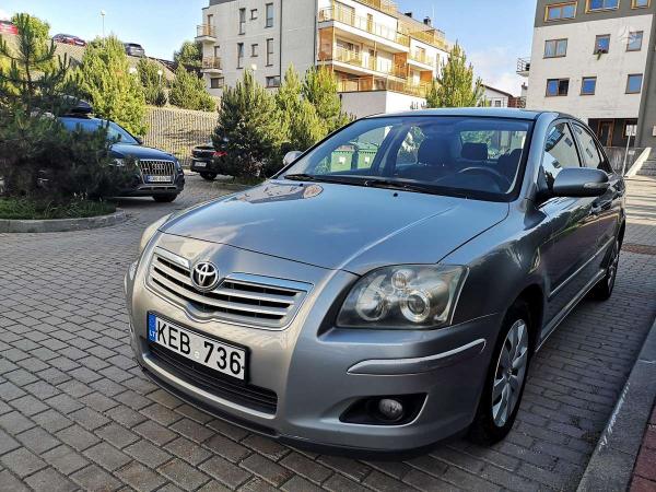 Grey Toyota Avensis 2007 in Klaipeda, with an engine capacity of 2.00 L and mileage of 257 thousand km for 1999 €, photo 7 on AUTOMOTO.COM.LV