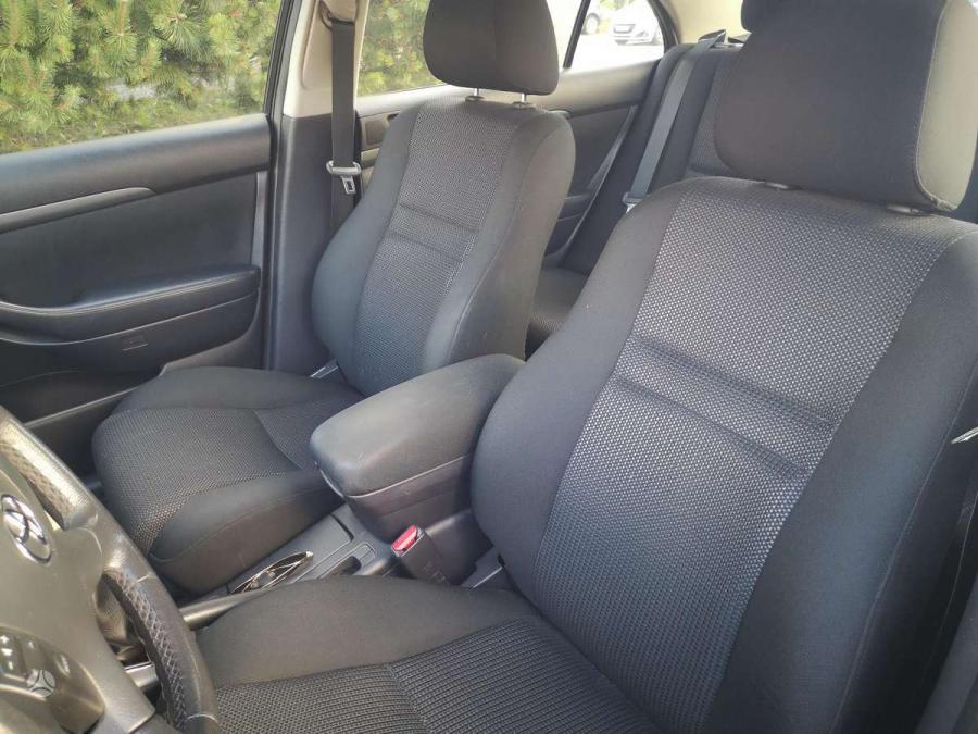 Серый Тойота Авенсис 2007 в Клайпеда, объемом двигателя 2.00 л и пробегом 257 тыс. км за 1999 €, фото 17 на AUTOMOTO.COM.LV