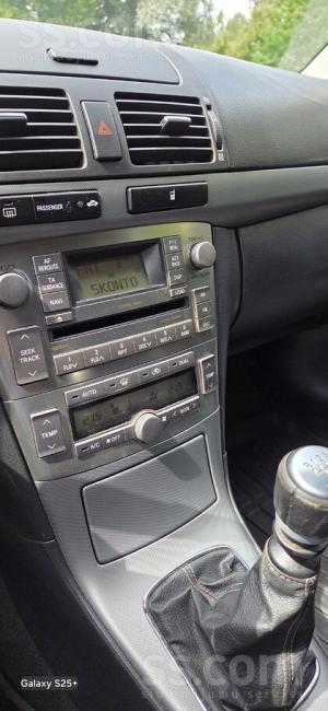 Серый Тойота Авенсис 2007 в Кулдига, объемом двигателя 2.20 л и пробегом 282 тыс. км за 2250 €, фото 9 на AUTOMOTO.COM.LV