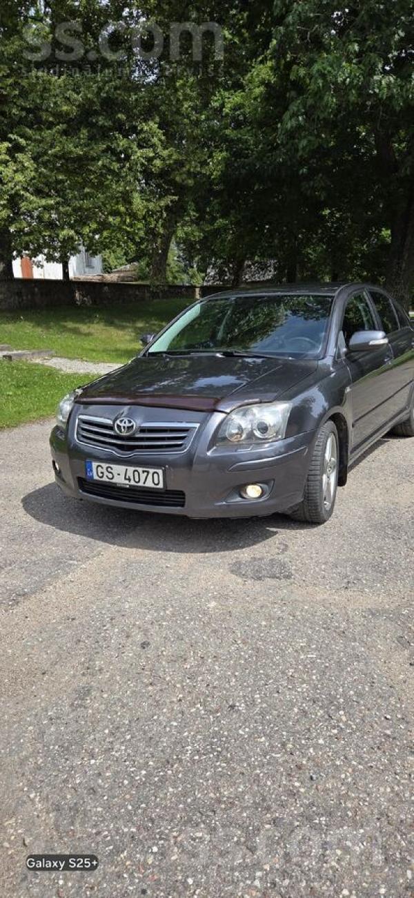 Grey Toyota Avensis 2007 in Kuldiga, with an engine capacity of 2.20 L and mileage of 0 thousand km for 1500 €, photo 2 on AUTOMOTO.COM.LV