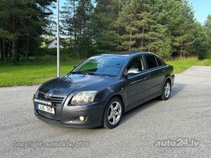 Серый Тойота Авенсис 2007 в Валга, объемом двигателя 2.20 л и пробегом 370 тыс. км за 900 €, фото  на AUTOMOTO.COM.LV