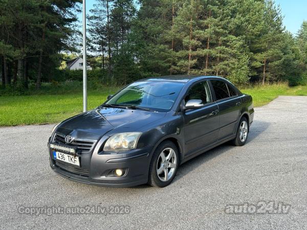 Pelēks Toyota Avensis 2007 Valga, ar dzinēja tilpumu 2.20 L un nobraukumu 370 tūkst. km par 900 €, foto 1 vietnē AUTOMOTO.COM.LV