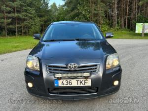 Серый Тойота Авенсис 2007 в Валга, объемом двигателя 2.20 л и пробегом 370 тыс. км за 900 €, фото 7 на AUTOMOTO.COM.LV