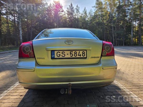 Grey Toyota Avensis 2007 in Riga, with an engine capacity of 2.40 L and mileage of 290 thousand km for 800 €, photo 6 on AUTOMOTO.COM.LV
