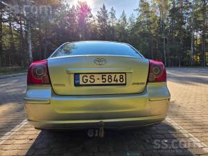 Pelēks Toyota Avensis 2007 Rīga, ar dzinēja tilpumu 2.40 L un nobraukumu 290 tūkst. km par 800 €, foto 7 vietnē AUTOMOTO.COM.LV