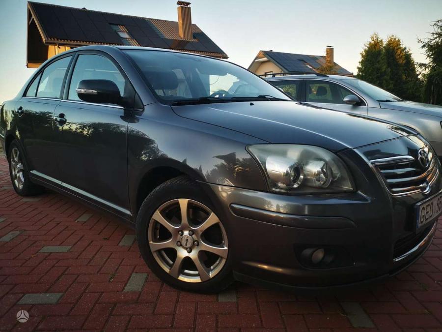 Grey Toyota Avensis 2007 in Vilnius, with an engine capacity of 2.00 L and mileage of 245 thousand km for 2650 €, photo 14 on AUTOMOTO.COM.LV
