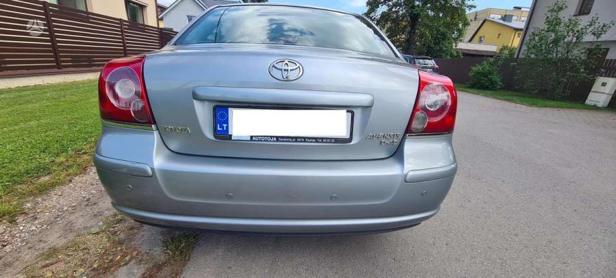Серый Тойота Авенсис 2007 в Каунас, объемом двигателя 2.23 л и пробегом 296 тыс. км за 2600 €, фото 5 на AUTOMOTO.COM.LV