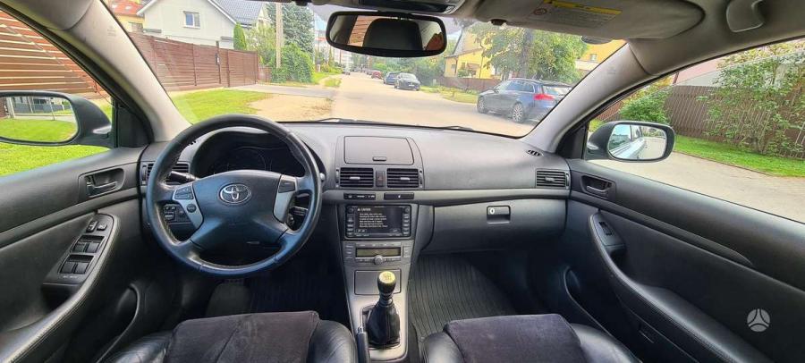 Серый Тойота Авенсис 2007 в Каунас, объемом двигателя 2.23 л и пробегом 296 тыс. км за 2600 €, фото 6 на AUTOMOTO.COM.LV