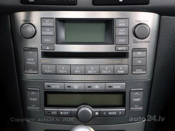 Grey Toyota Avensis 2007 in Tallinn, with an engine capacity of 2.00 L and mileage of 268 thousand km for 1599 €, photo 8 on AUTOMOTO.COM.LV
