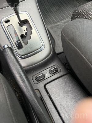 Pelēks Toyota Avensis 2007 Rīga, ar dzinēja tilpumu 2.00 L un nobraukumu 199 tūkst. km par 3200 €, foto 5 vietnē AUTOMOTO.COM.LV