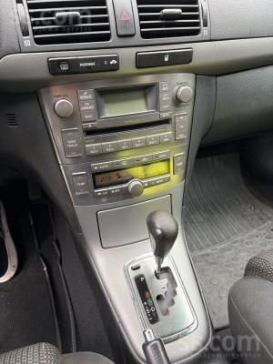Pelēks Toyota Avensis 2007 Rīga, ar dzinēja tilpumu 2.00 L un nobraukumu 199 tūkst. km par 3200 €, foto 6 vietnē AUTOMOTO.COM.LV