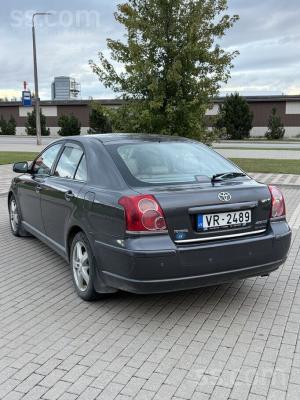 Pelēks Toyota Avensis 2007 Jēkabpils, ar dzinēja tilpumu 2.20 L un nobraukumu 416 tūkst. km par 1850 €, foto 6 vietnē AUTOMOTO.COM.LV
