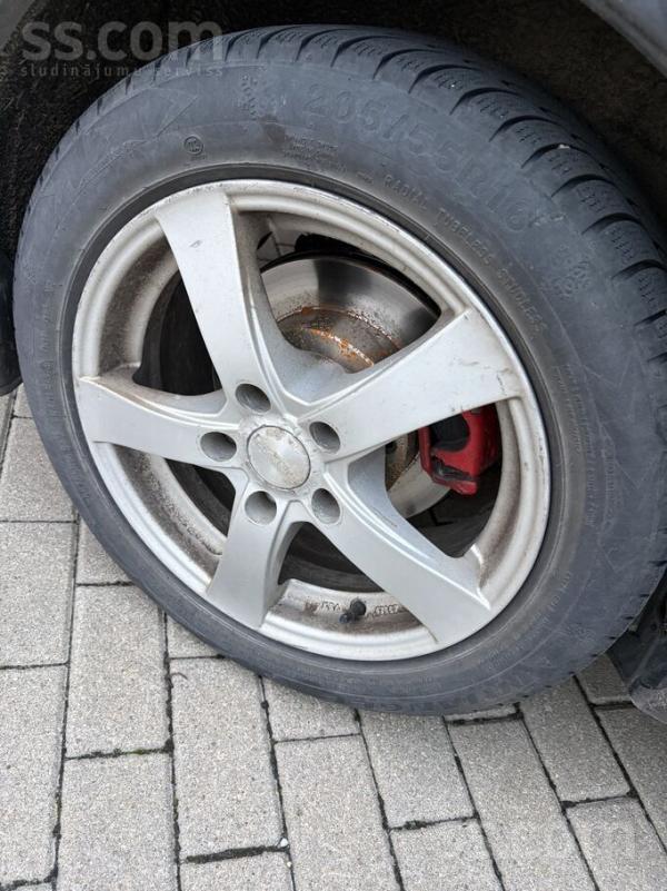 Pelēks Toyota Avensis 2007 Jēkabpils, ar dzinēja tilpumu 2.20 L un nobraukumu 416 tūkst. km par 1850 €, foto 9 vietnē AUTOMOTO.COM.LV