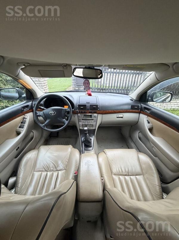 Pelēks Toyota Avensis 2007 Jēkabpils, ar dzinēja tilpumu 2.20 L un nobraukumu 416 tūkst. km par 1850 €, foto 11 vietnē AUTOMOTO.COM.LV