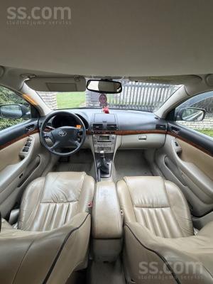 Pelēks Toyota Avensis 2007 Jēkabpils, ar dzinēja tilpumu 2.20 L un nobraukumu 416 tūkst. km par 1850 €, foto 11 vietnē AUTOMOTO.COM.LV