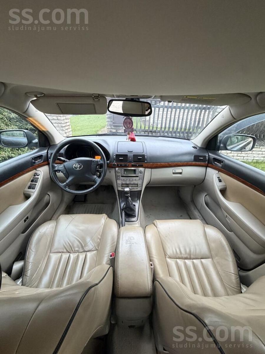 Pelēks Toyota Avensis 2007 Jēkabpils, ar dzinēja tilpumu 2.20 L un nobraukumu 416 tūkst. km par 1850 €, foto 11 vietnē AUTOMOTO.COM.LV