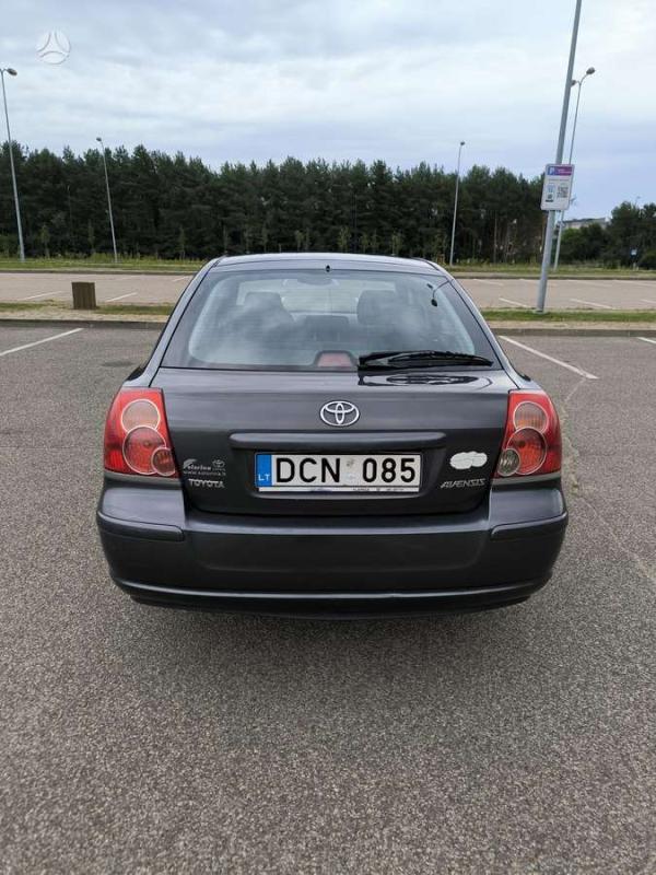 Toyota Avensis 2007 Viļņa vietnē Pelēks Toyota Avensis 2007 Viļņa, ar dzinēja tilpumu 2.00 L un nobraukumu 361 tūkst. km par 1200 €, foto 4 vietnē AUTOMOTO.COM.LV